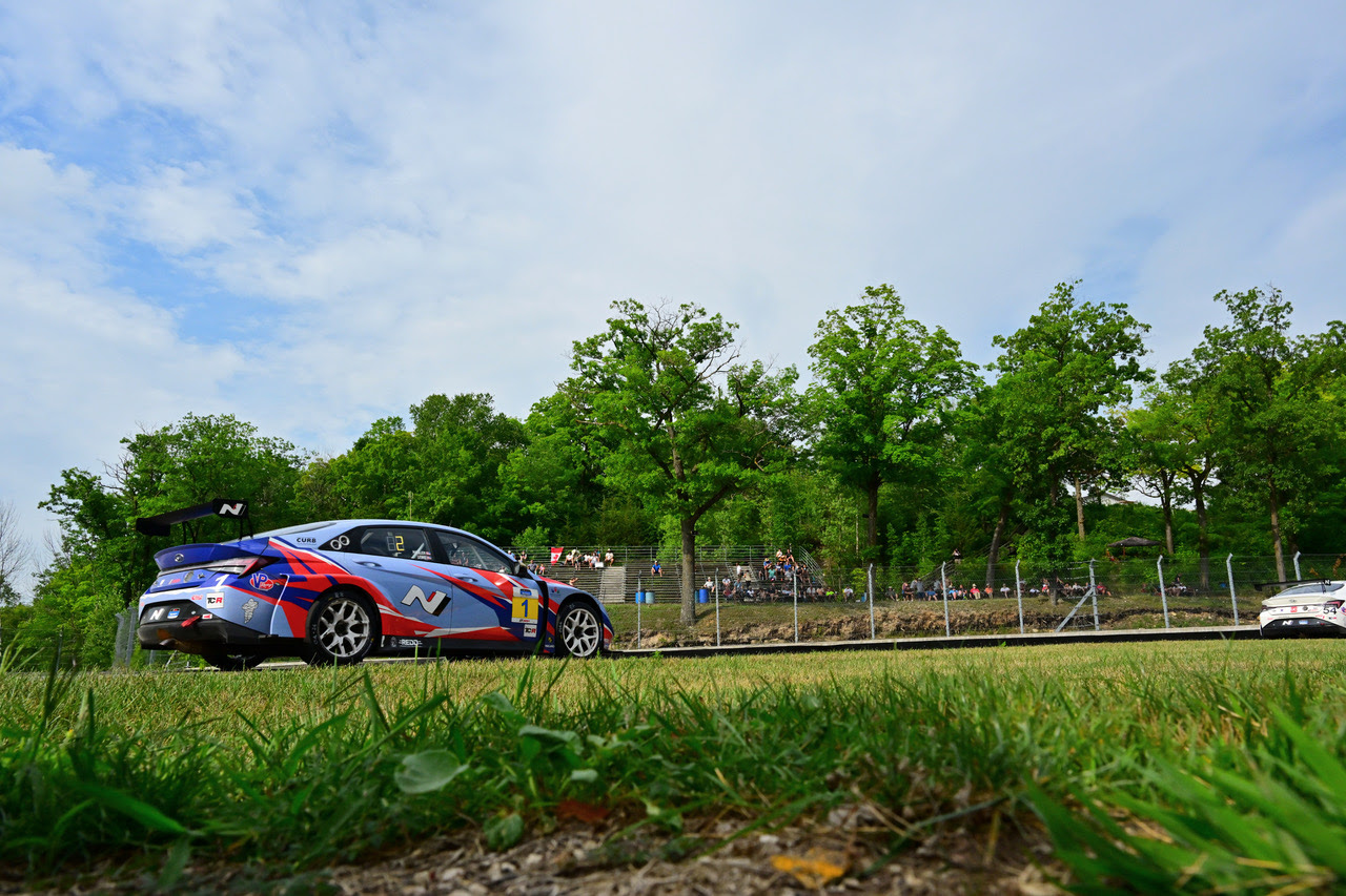 Taylor Hagler Heads to VIR With Championship Lead - Taylor Hagler ...